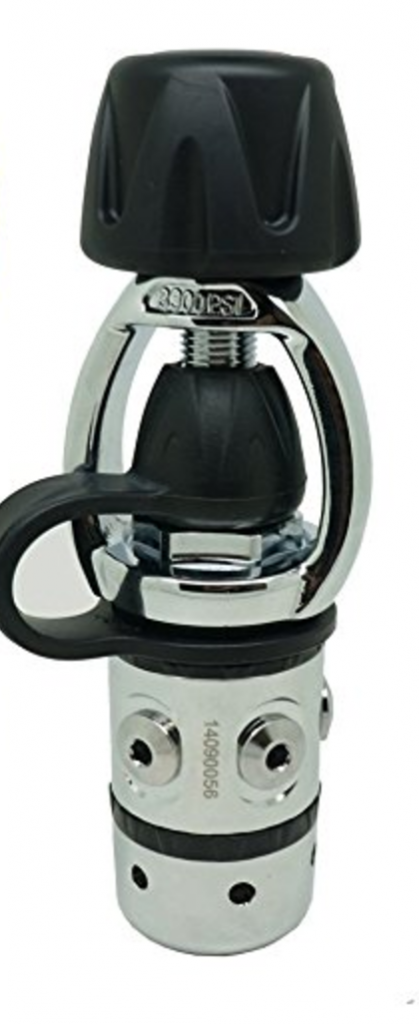 What Is A Scuba Dive Regulator – For Beginners And Novice Divers! | The ...